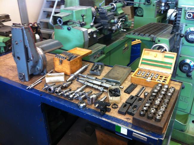 Aciera F4 F4 Universal milling machine | WorldMach.com - New and used ...