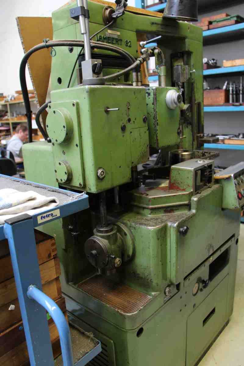Lambert 82 Gear hobbing machine | WorldMach.com - New and used machines ...