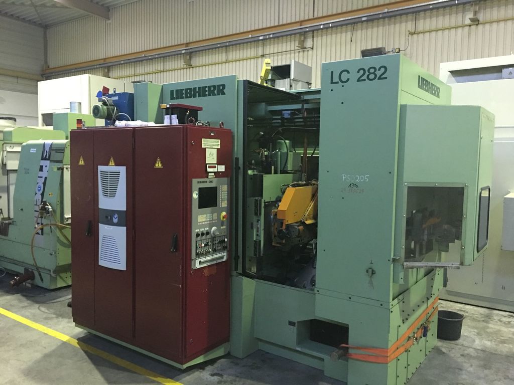 LIEBHERR LC 282 gear Hobbing Machine | WorldMach.com - New and used ...
