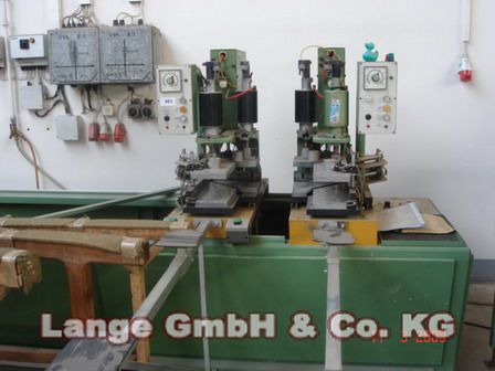 URBAN AKS 4010 2 head welding machine | WorldMach.com - New and used ...